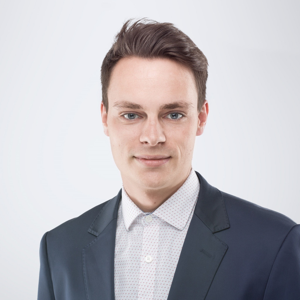 Florian Ufer - Consultant - Immobilien International - Lidl Stiftung ...