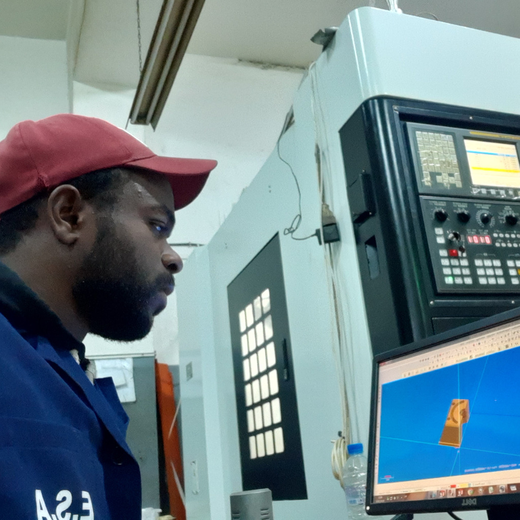 Mouadh Trabelsi - CNC Machinist - E.S.A | XING Mouadh Trabelsi - CNC Machinist - E.S.A | XING