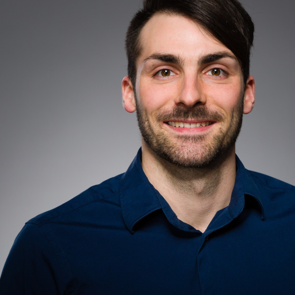 Fluhr in der Personensuche von Das Telefonbuch