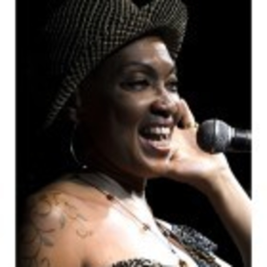 Crystal White - Singer/Actress - Crystal White | XING