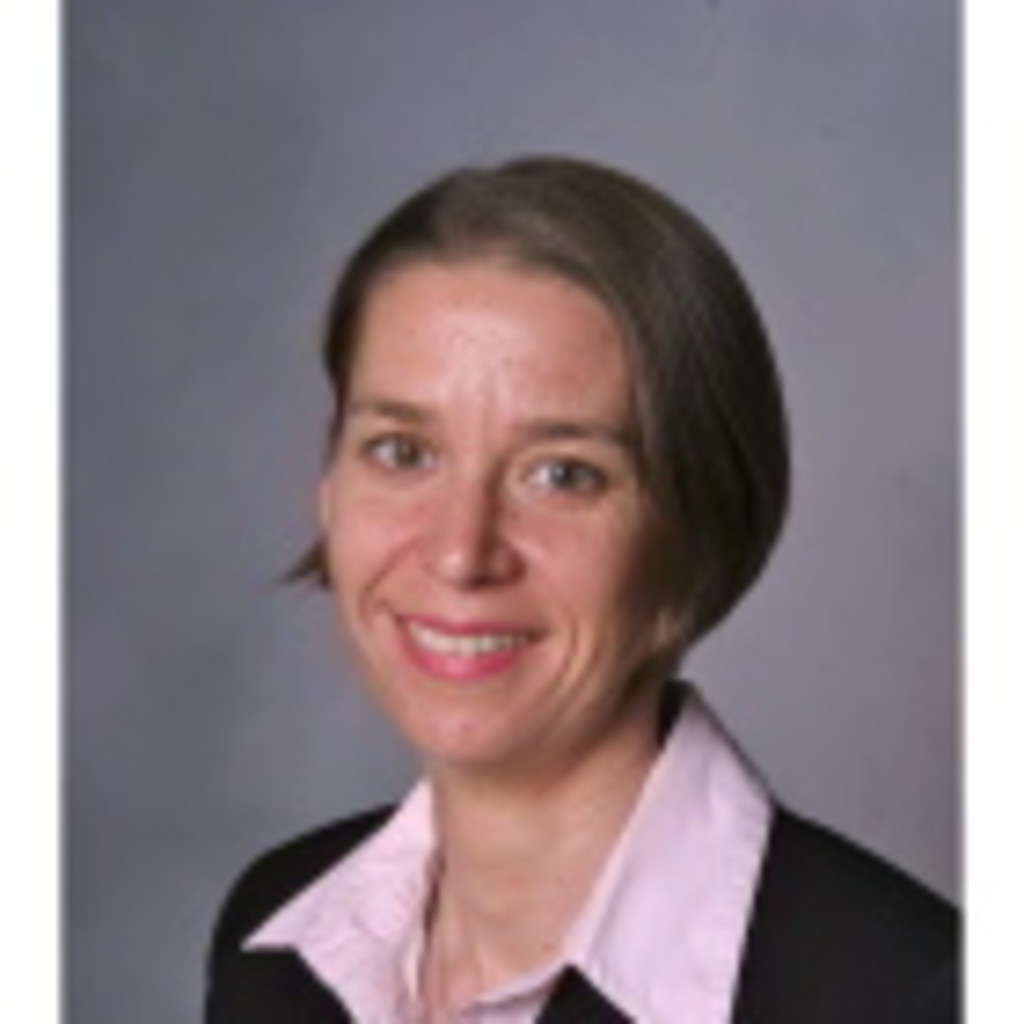 Dr. Julia Frey - VP Business Management Fuel and Lubricant Solutions ...