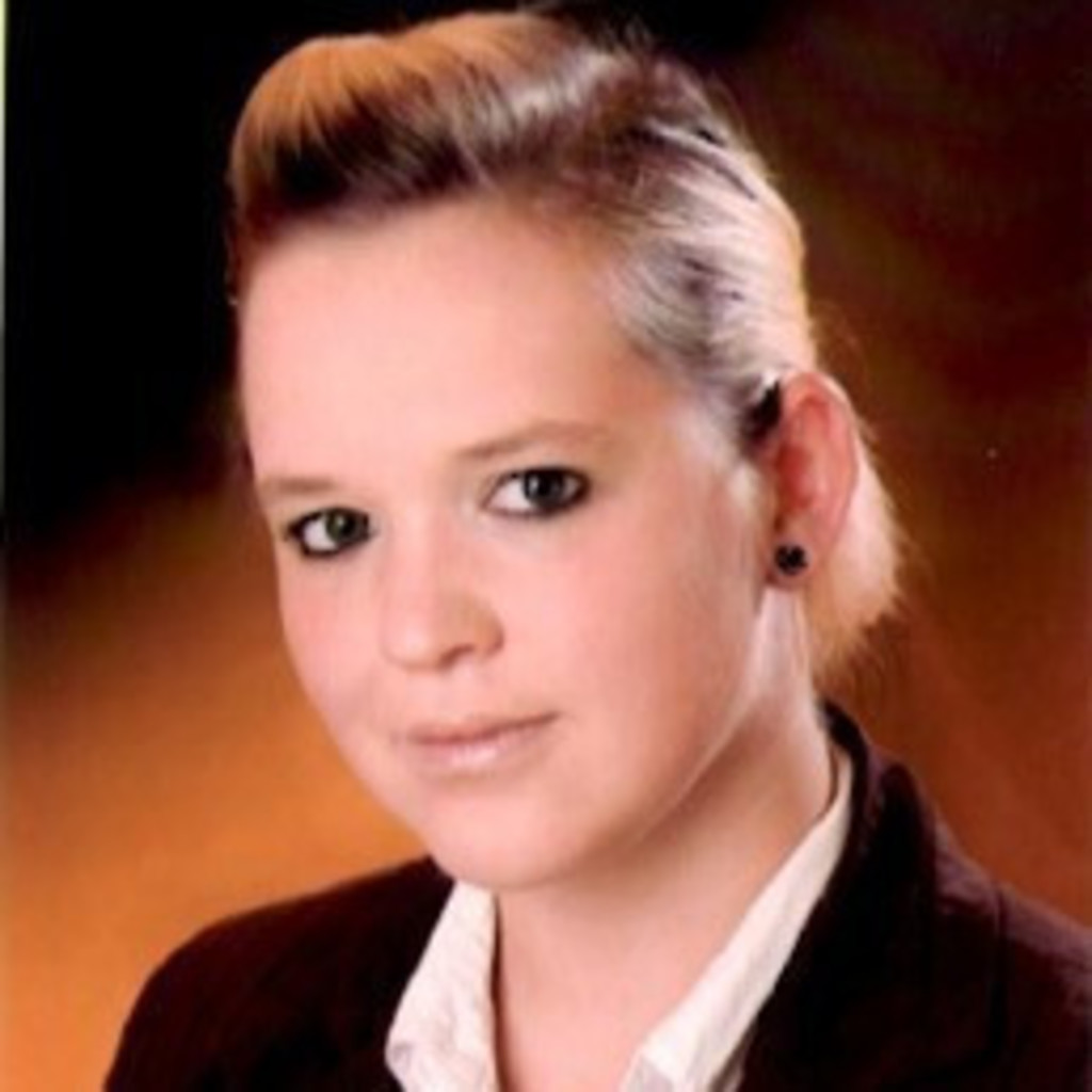 Alexandra Pfeiffer's Instagram, Twitter & Facebook on IDCrawl