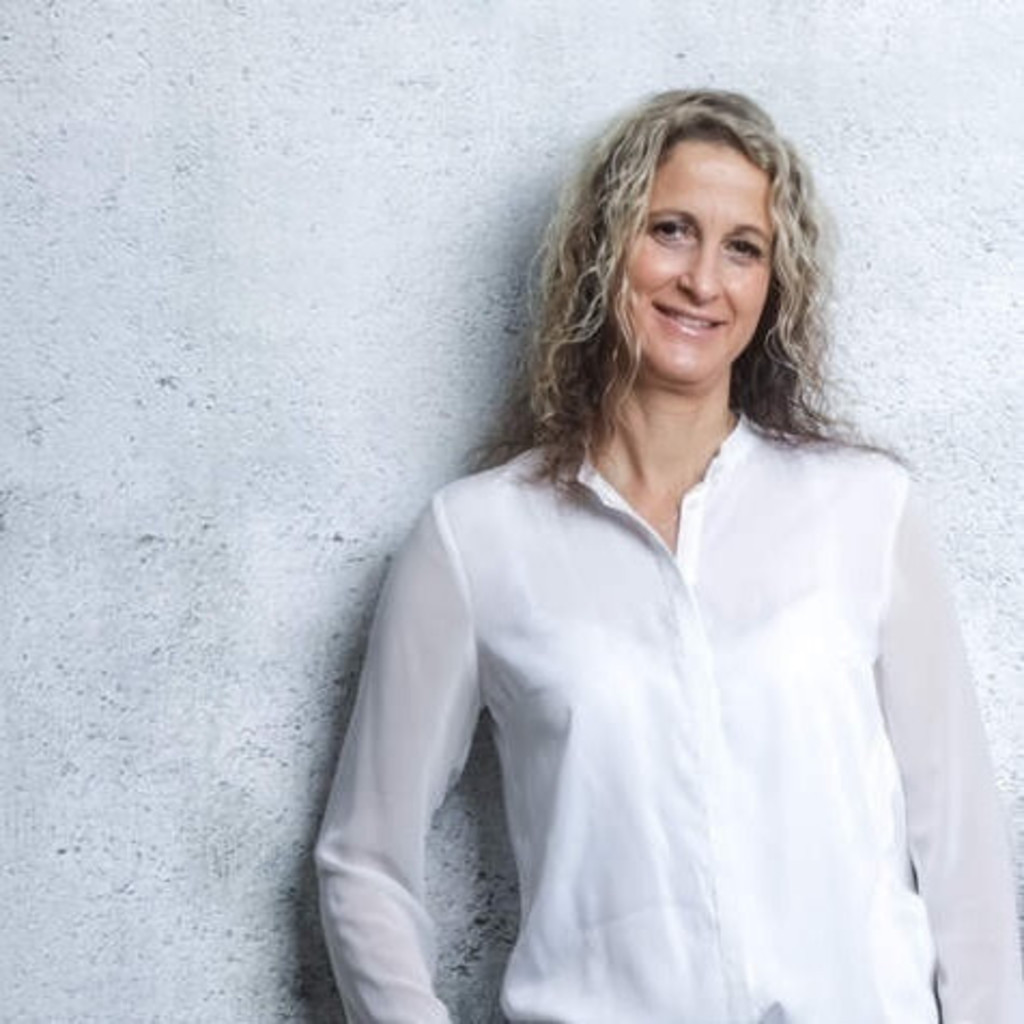 Monika Schmidt - Shop und Prozessmanagerin im Marktbereich Freizeit ...