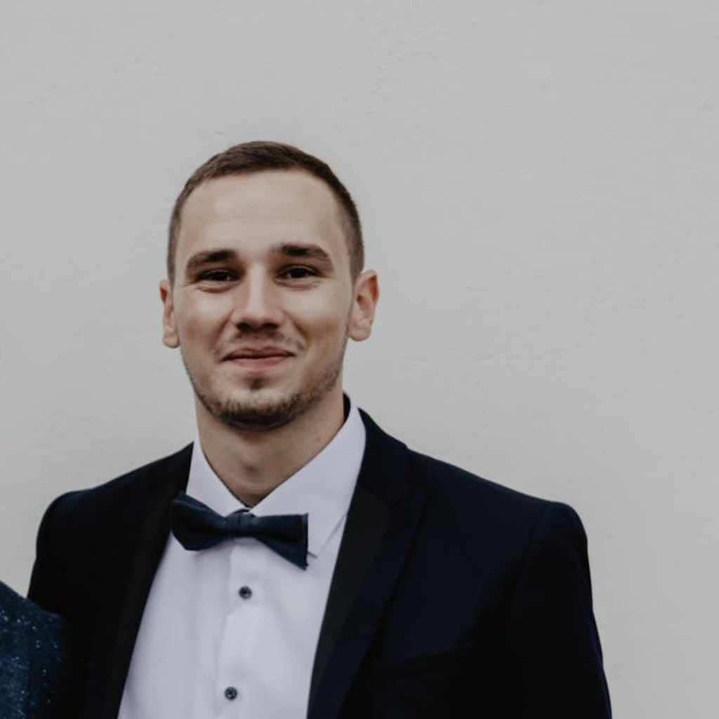 Nico Rosen - Spezialist Ausbaumanagement - Deutsche Glasfaser Wholesale ...