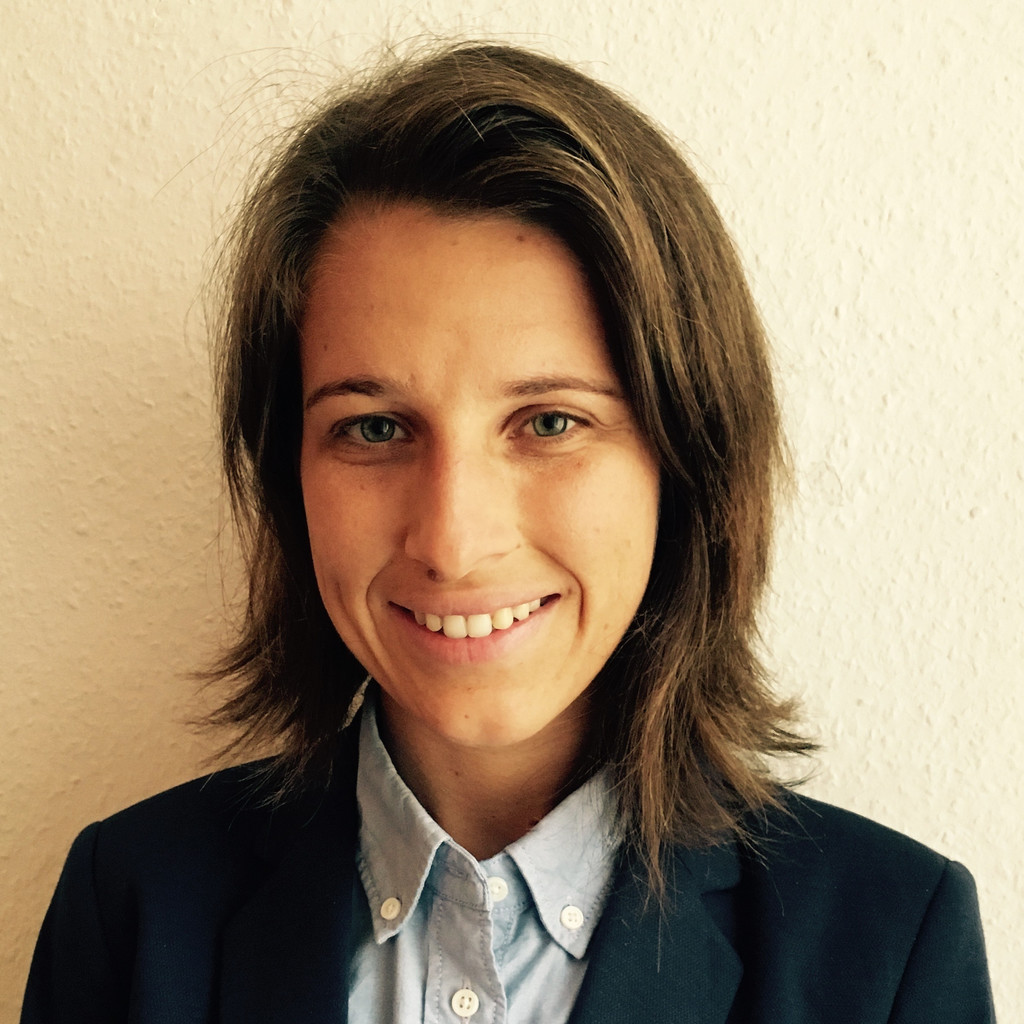 Daniela Ruiz - Leitung Finance - Debitorenbuchhaltung - The KaDeWe ...