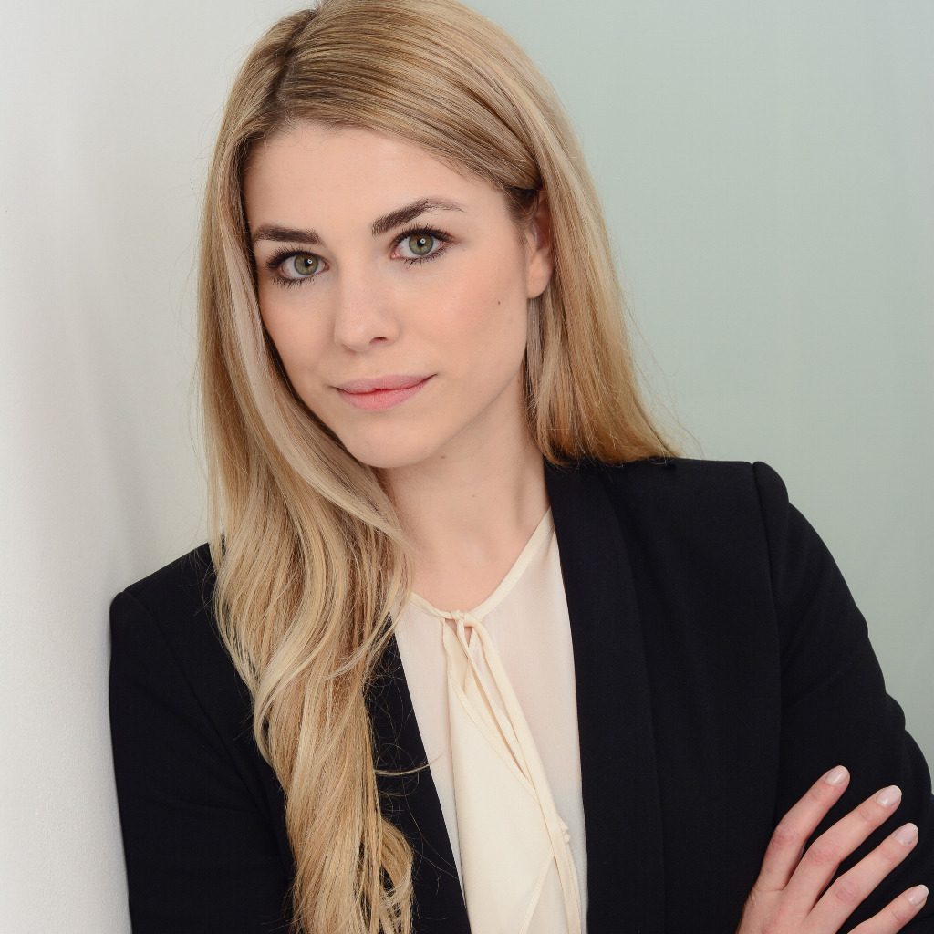 Kimberly Edwards - Wirtschaftsprüferin | Managerin | FS Governance ...