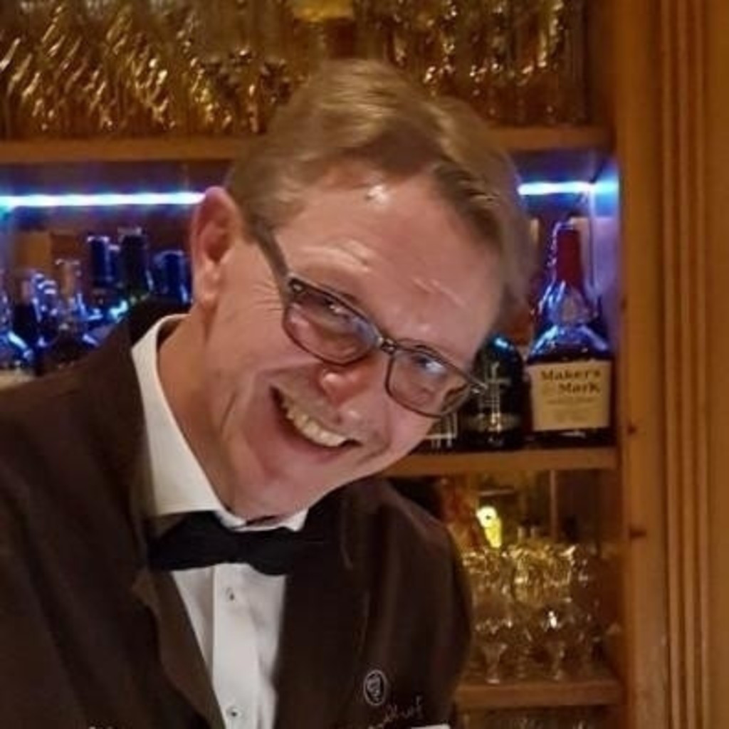 Markus Scheidegger - Chef de Bar - Wellnesshotel Bayerwaldhof in Liebenstein bei Bad Kötzting | XING