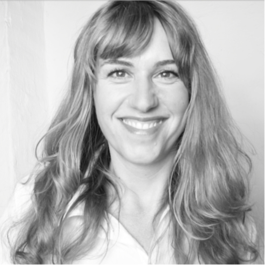 Anna Lucke - Footwear Designer - Footwear Design | XING