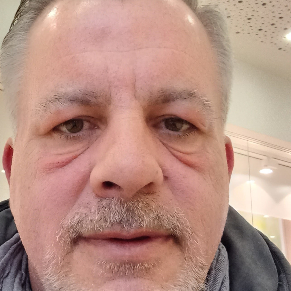 Frank Pelzer - Kaufmann im Einzelhandel - EP Maxx Hausgeräte | XING