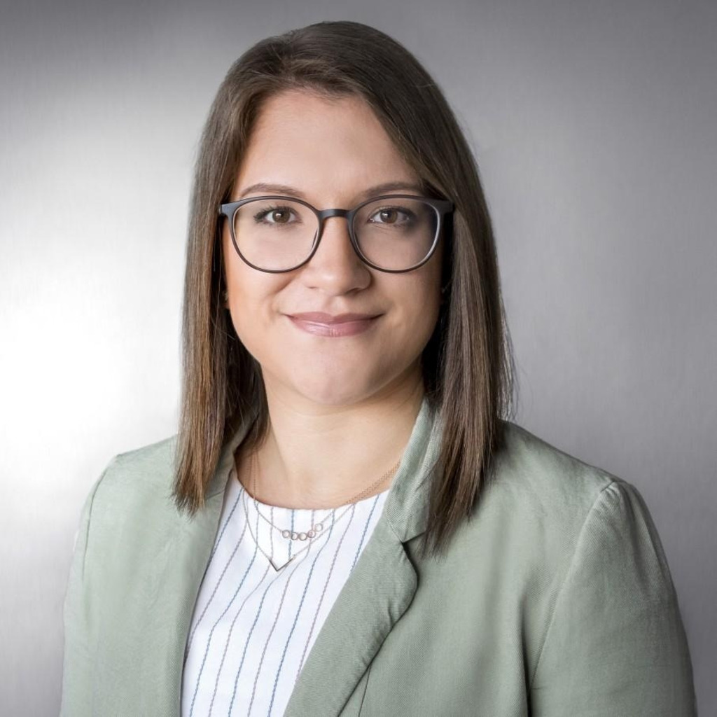 Michelle Possoch - Projektmanagement - Arena Mietmöbel GmbH | XING