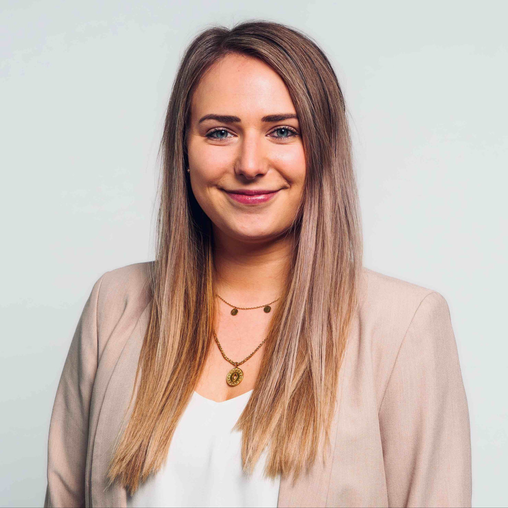 Anna Wedlich: Ausbildung und Berufserfahrung | XING