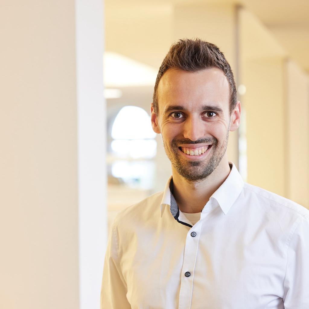 Christian Kellner - Teamleiter IT Service & Support - ifm ... Christian Kellner - Teamleiter IT Service & Support - ifm ...