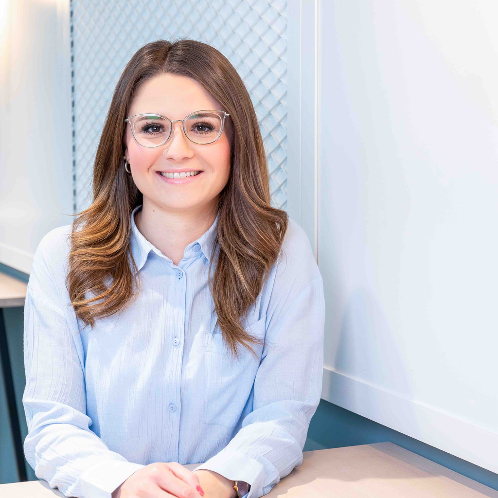 Lisa Hofmann - IT-Trainerin - GENOPACE GmbH | XING