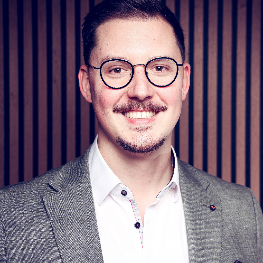 Alexander Neuwirth - Manager Sales / Vertriebsleitung Air & Sea - DSV ...