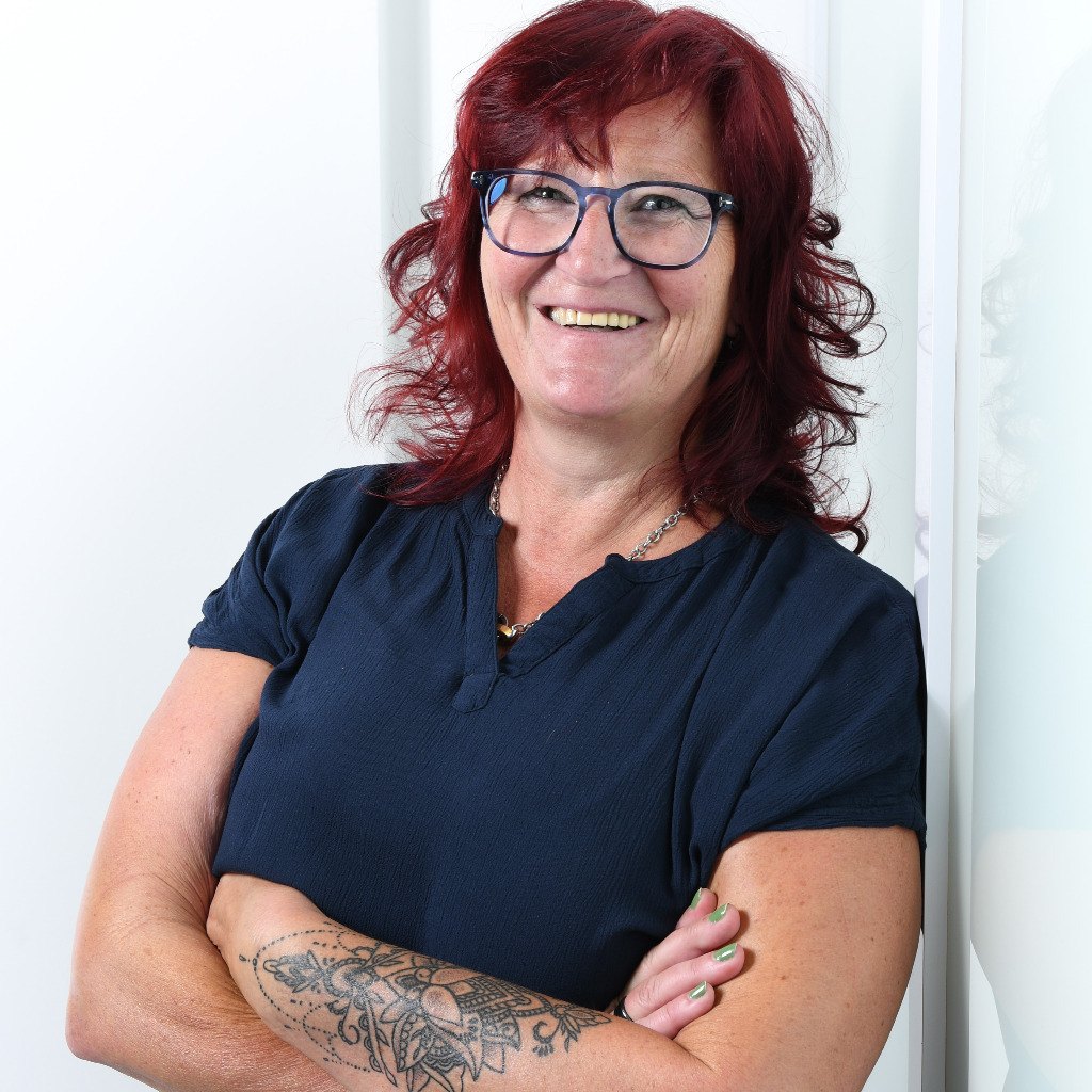 Jennifer Kühner aus Karlsruhe in der Personensuche von Das Telefonbuch