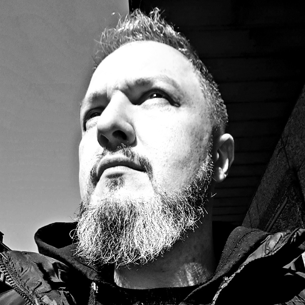 Marco Poser - Head of Graphic and Production - Semmel Concerts ...