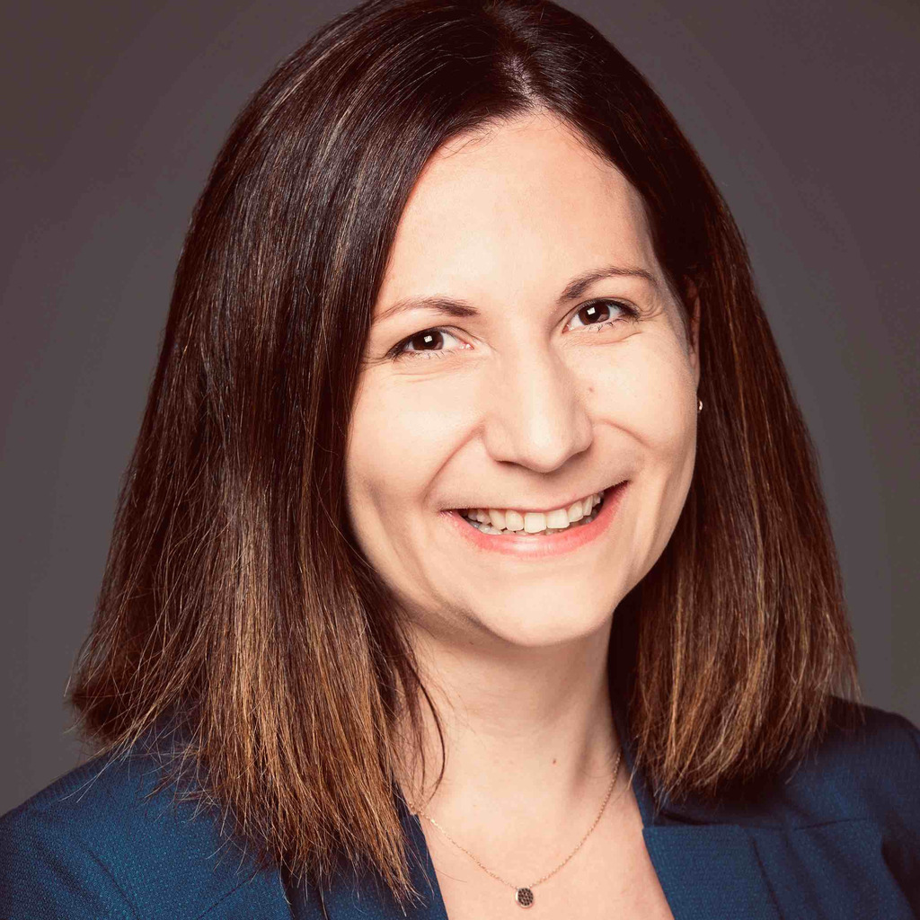 Mag. Andrea Lins-Gabriel - Controlling Manager - EWF Elektrotechnik und ...