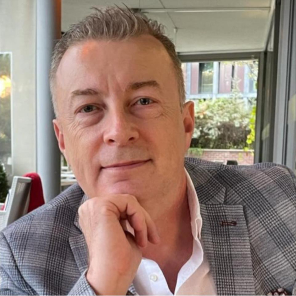 Jacek Dukat - Executive Sales and Business Development Manager - Global ...