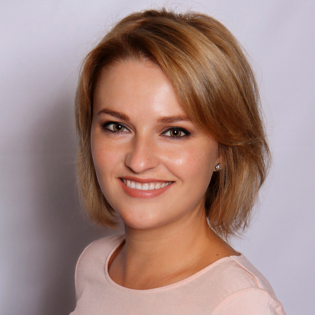 Elena Bauer - Assistenz der Geschäftsführung - Medienzentrum Wiesbaden ...