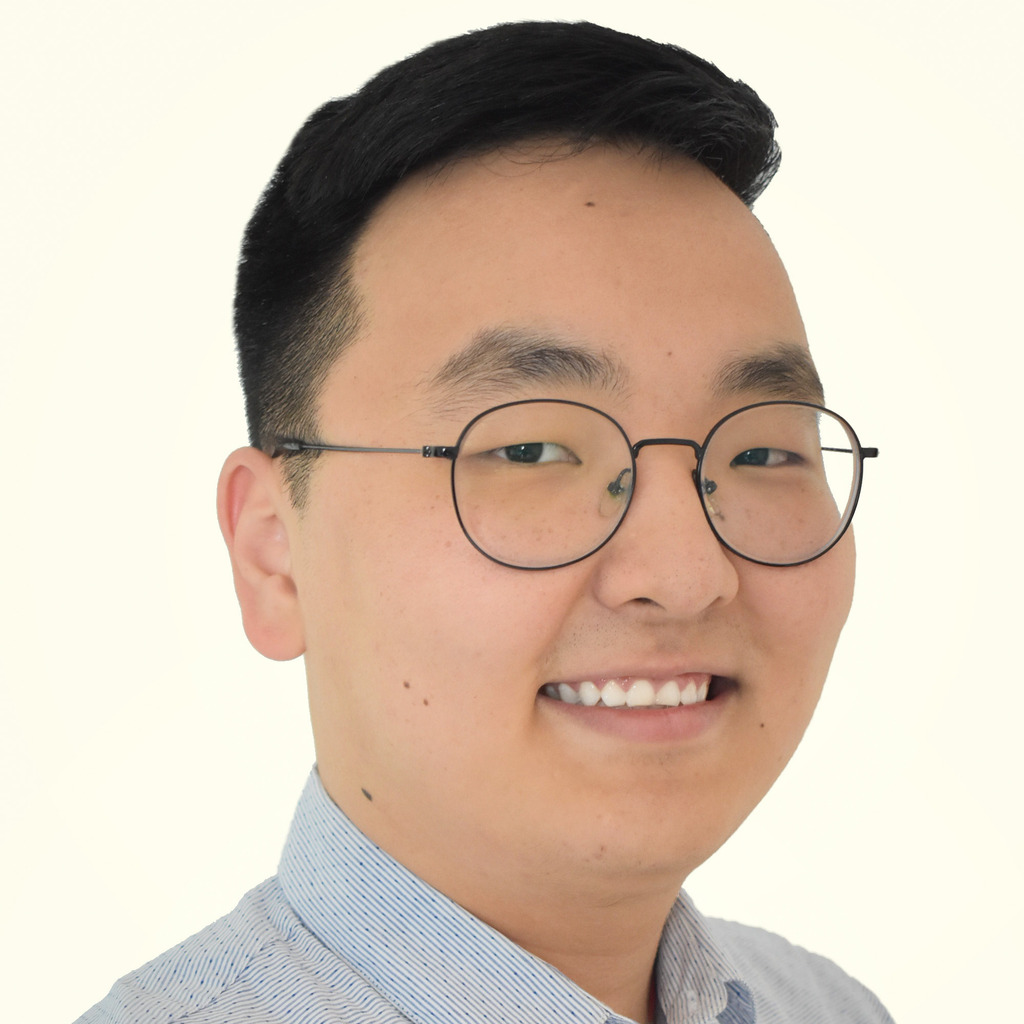 Lkhagvasuren Damdinsuren - Management and Economics - Ruhr-Universität ...