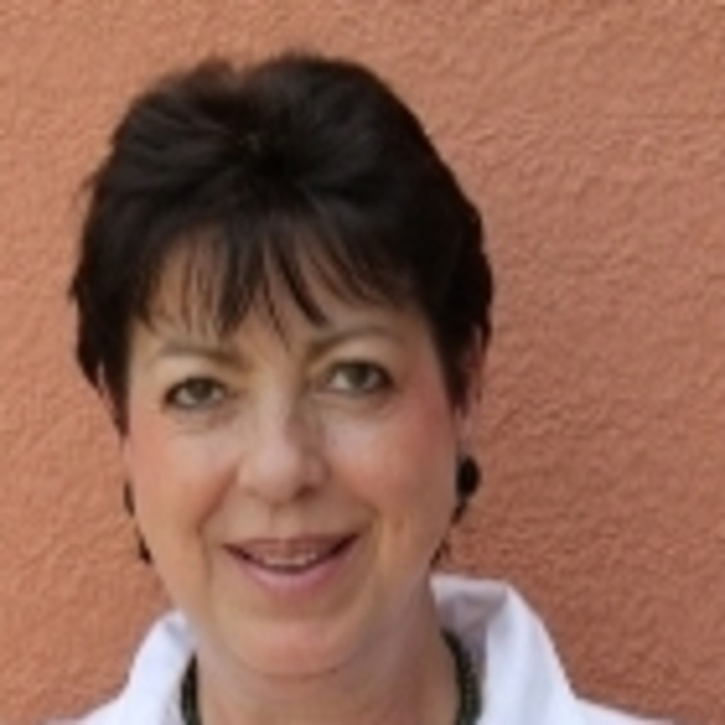 Irene Wolf - Inhaber - Technische Grafik - IRENE WOLF | XING