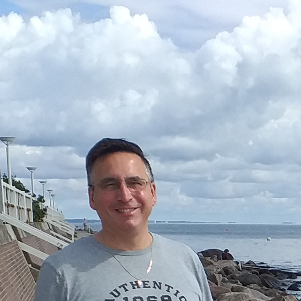 Michael Sill - Teamleiter - real,- SB-Warenhaus GmbH | XING