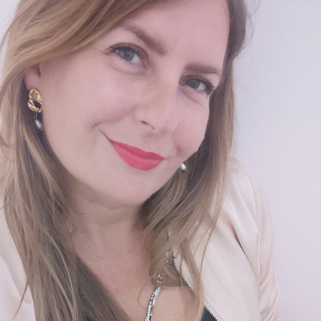 Anna Hollik - Referentin - Kath. Kirche | XING