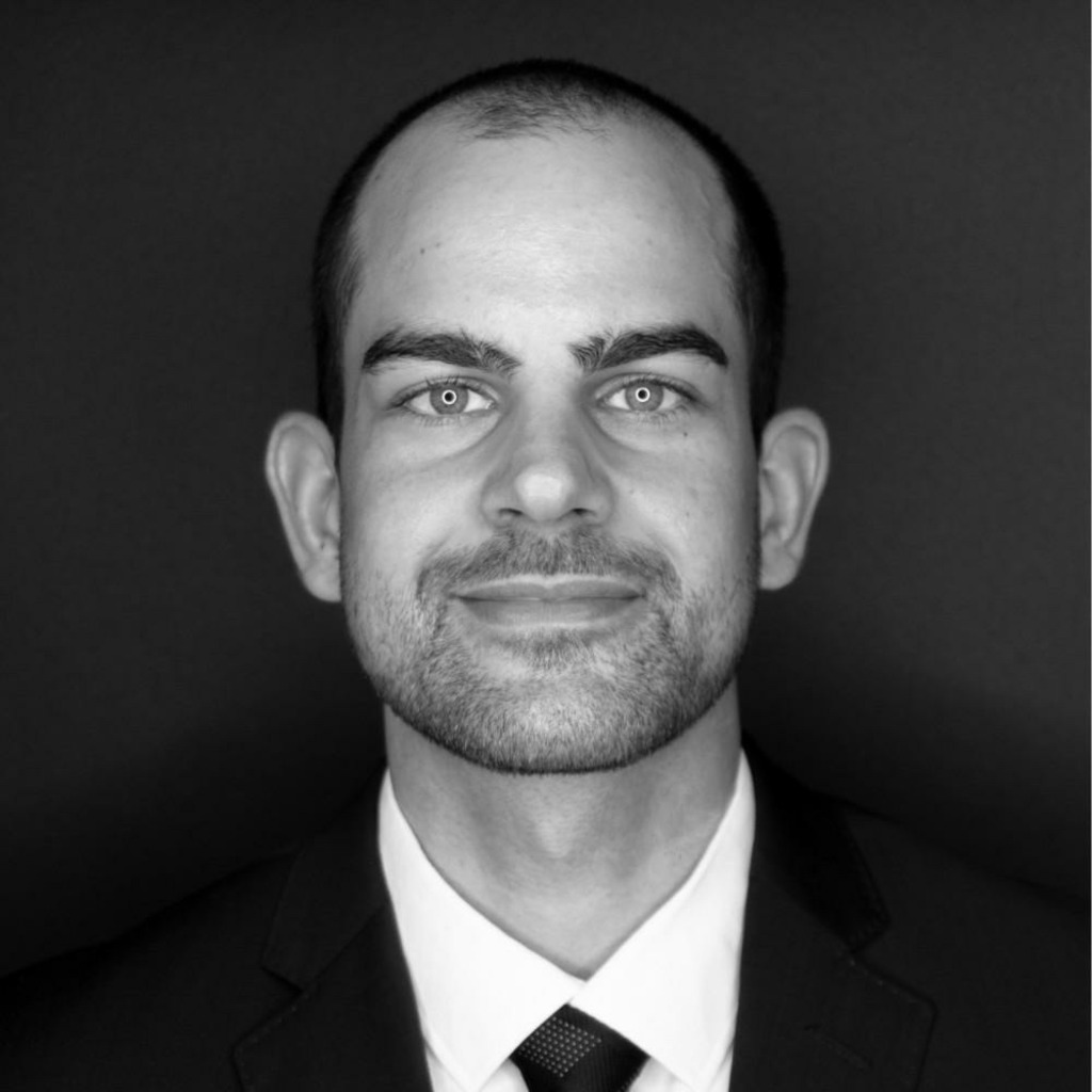 Georg Bischoff - Specialist Finance - Mercedes-Benz Group Services ...