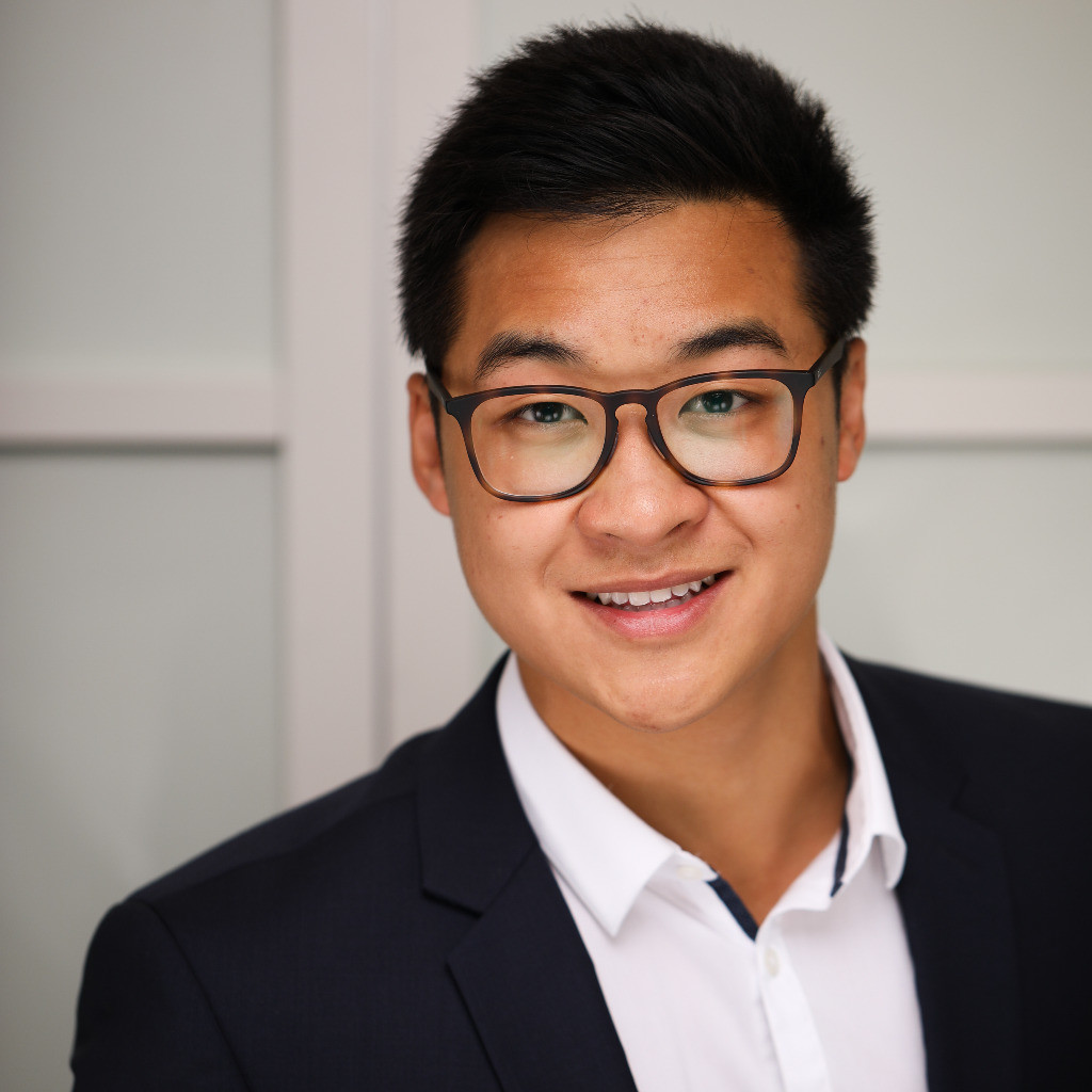 Minh Bui's Instagram, Twitter & Facebook on IDCrawl