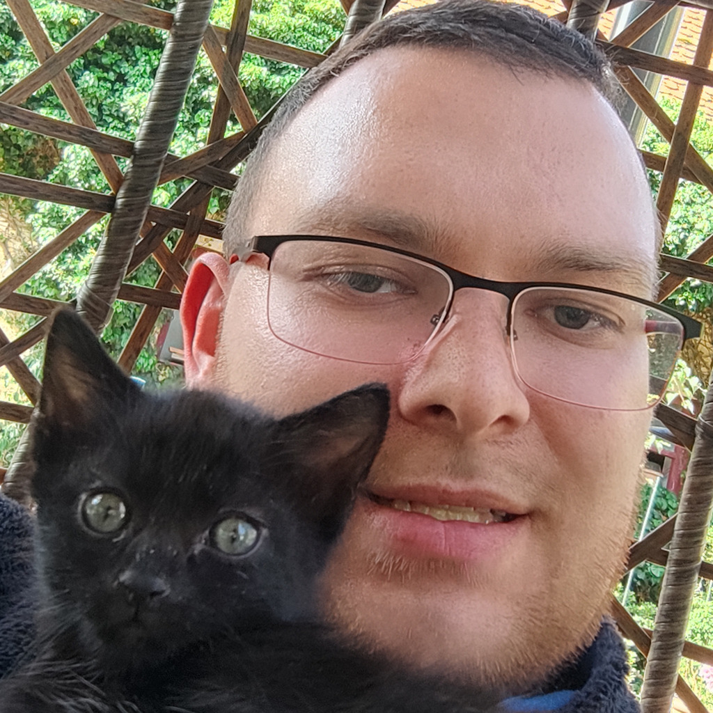 Sebastian Müller - Pflegehilfskraft - AWO | XING