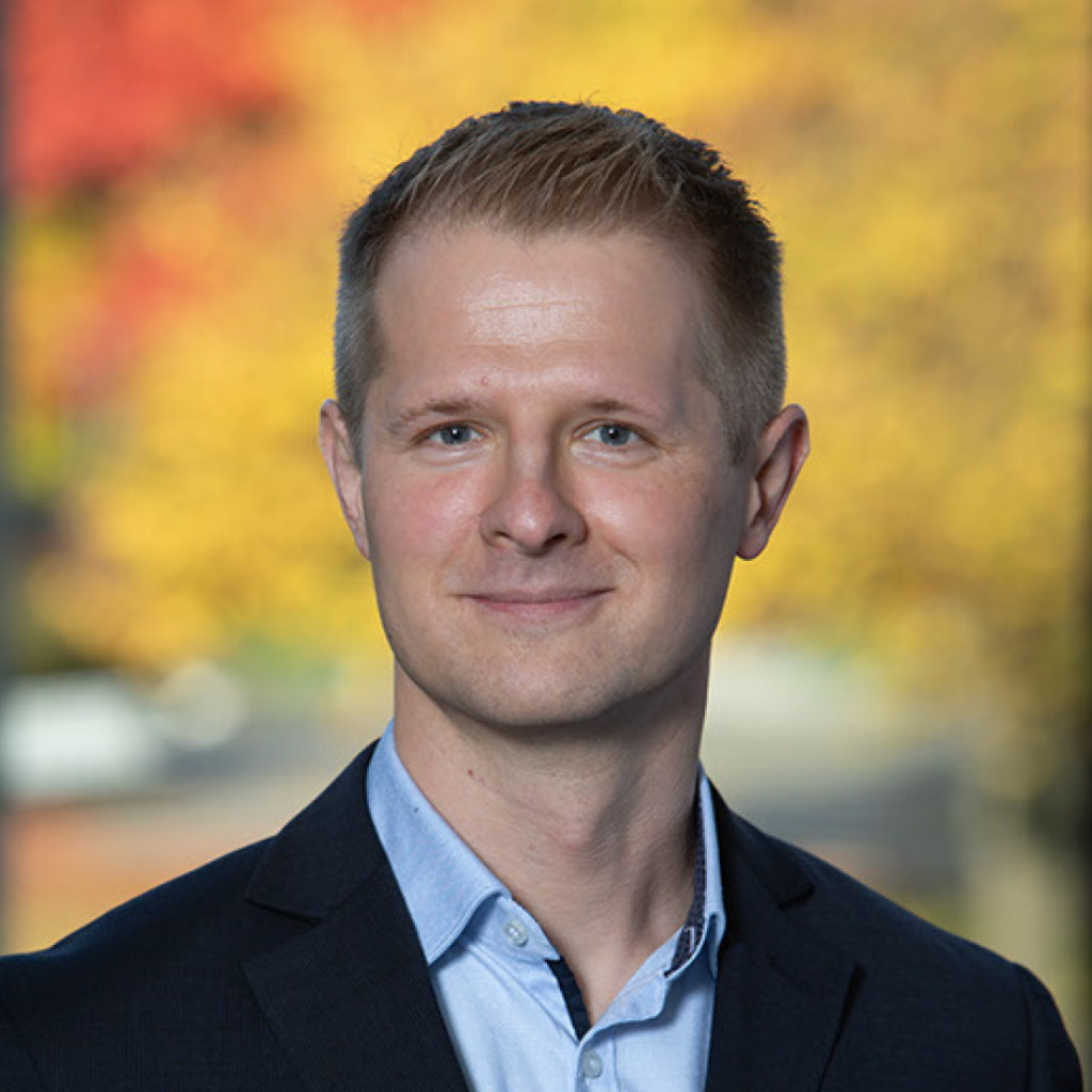 David Hensel's Instagram, Twitter & Facebook on IDCrawl