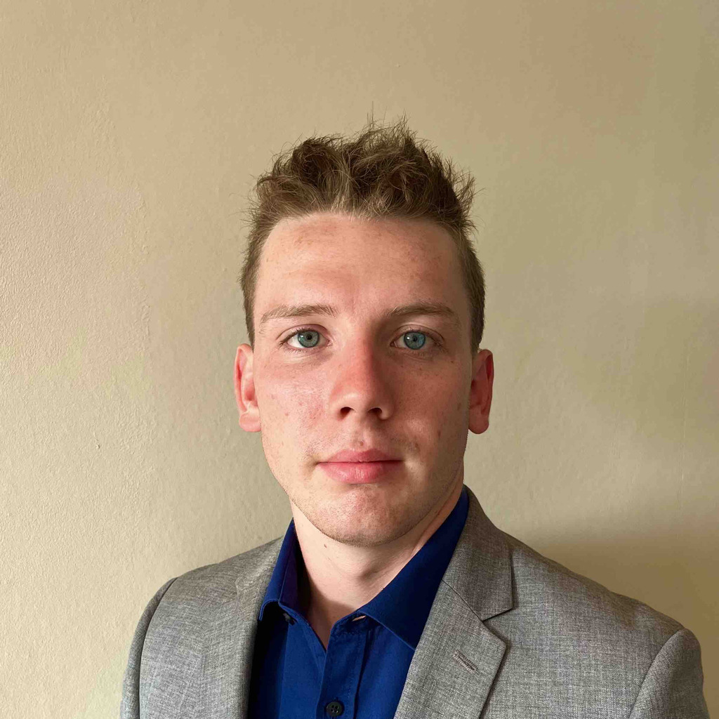 Tim Fischer - Geprüfter Betriebswirt (HWO) - Fahrzeugakademie Schweinfurt | XING