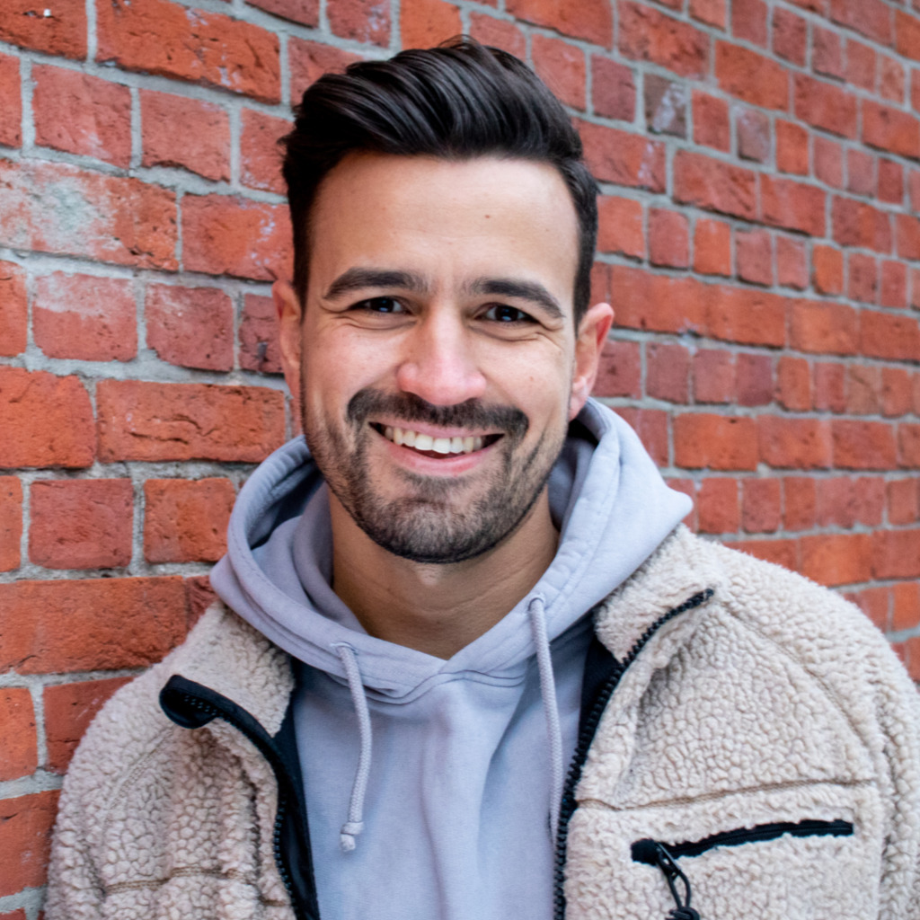 Christopher Schultz's Instagram, Twitter & Facebook on IDCrawl