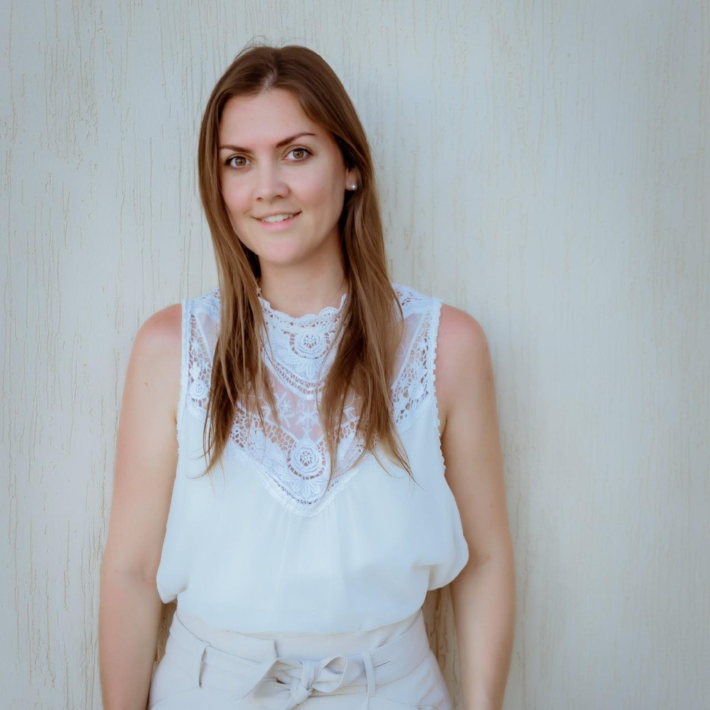 Anna Sohn - General Manager - Madame Moneypenny GmbH | XING