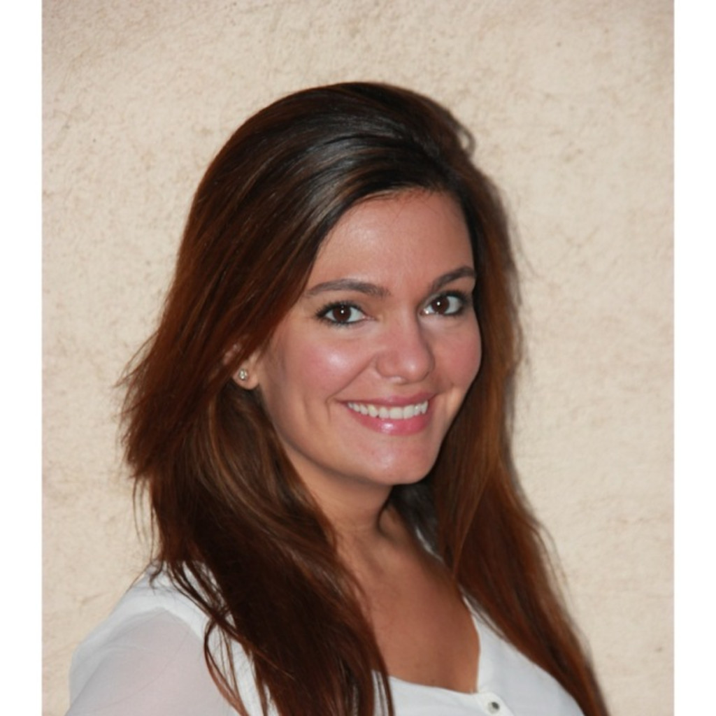 Laura de Luque Miranda - Account Director - DRAFT FCB | XING