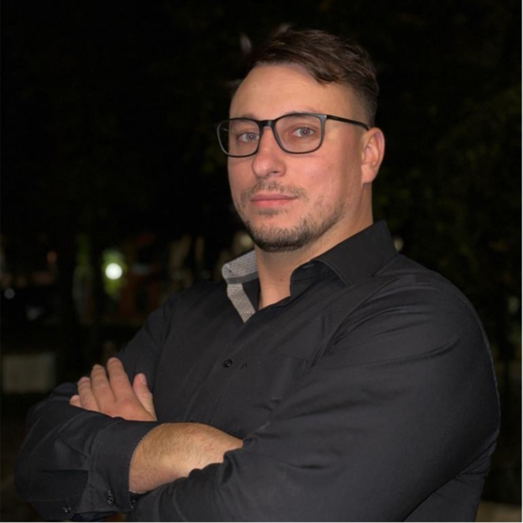 Maximilian Merwarth - Associate Vice President / Manager - Frank ...