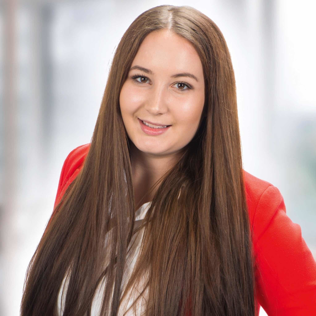 Laura Doppelhammer - Junior Marketing Manager - Simba Dickie Group | XING