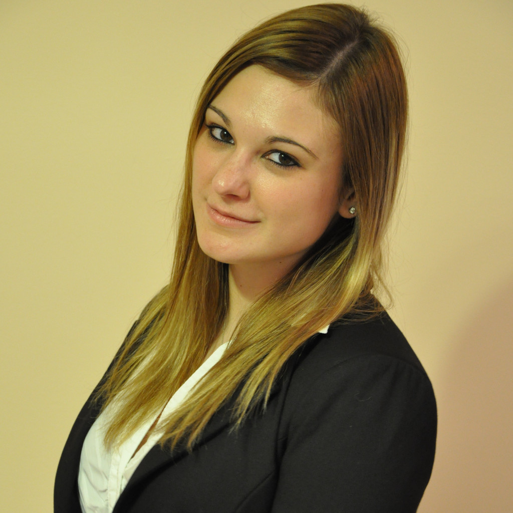Nina Lisa Geitner - Junior Gaming Manager - Sportsbook Software GmbH | XING