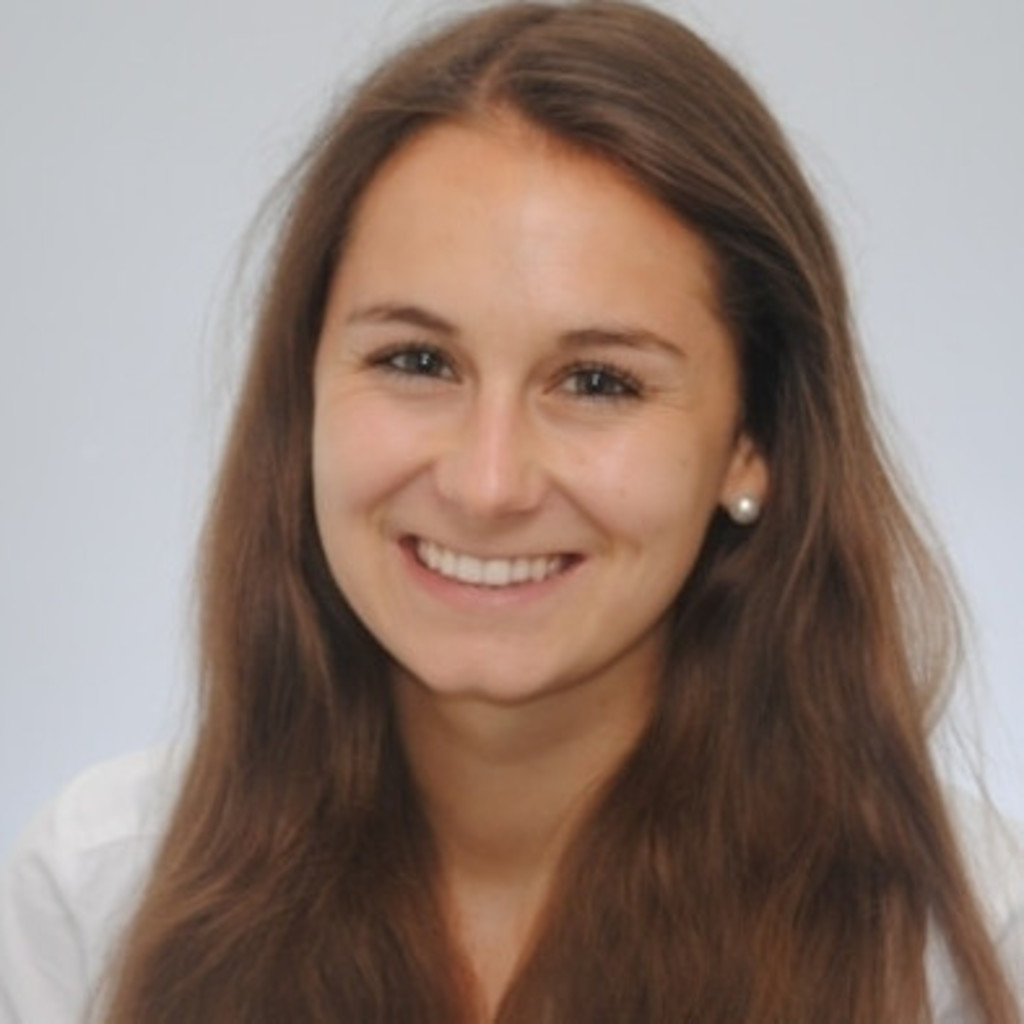 Sabrina Fuchs - Internationale Wirtschaft & Management - FH Kufstein ...