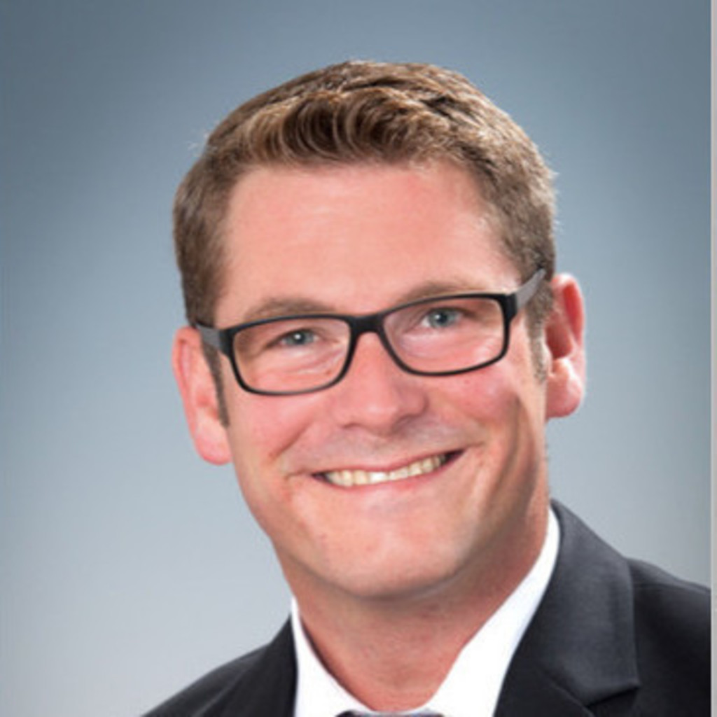 Roger Eberle - Experte Rechnungslegung & Controlling - Controller Academy | XING