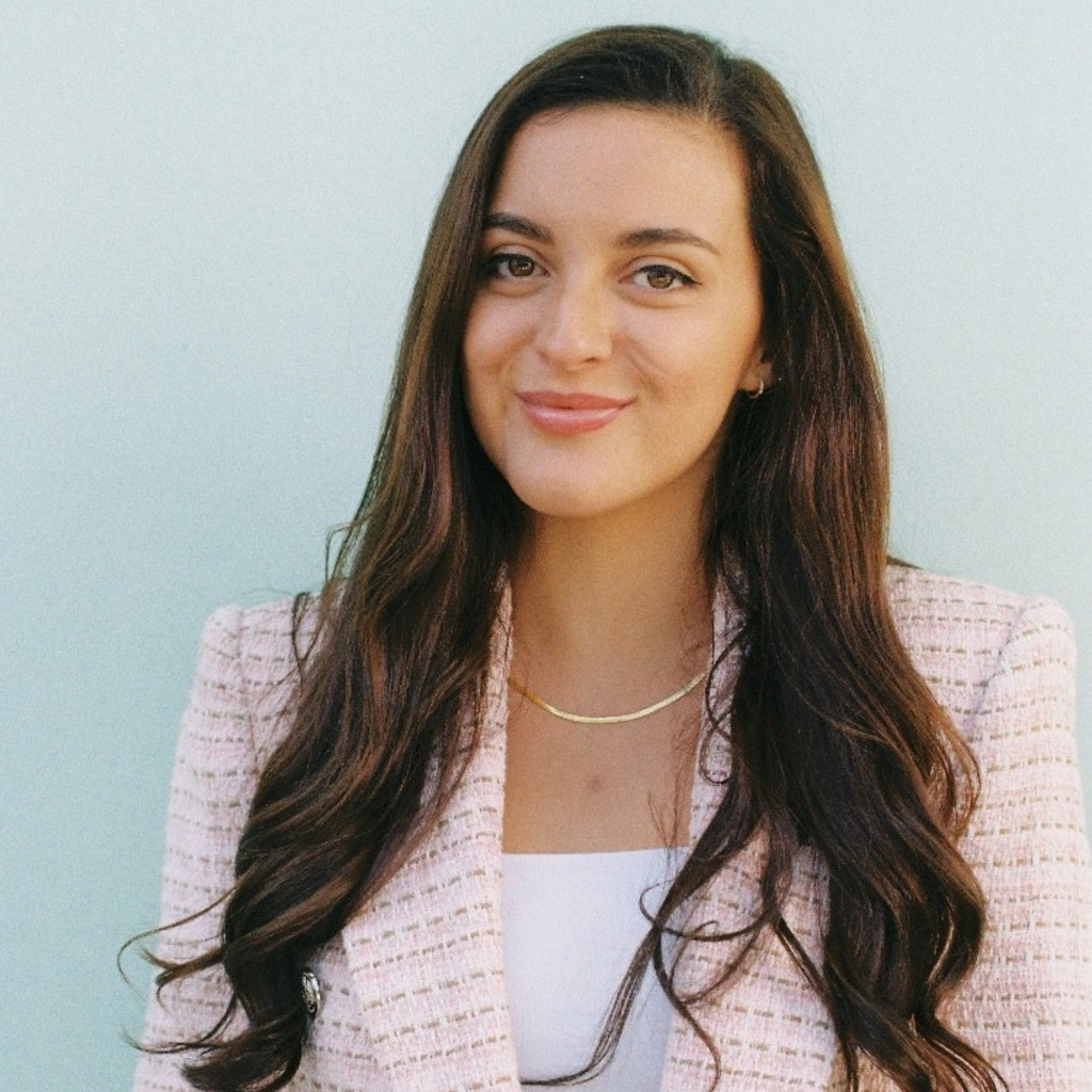 Valeria Alli - UX Designer - zx | XING