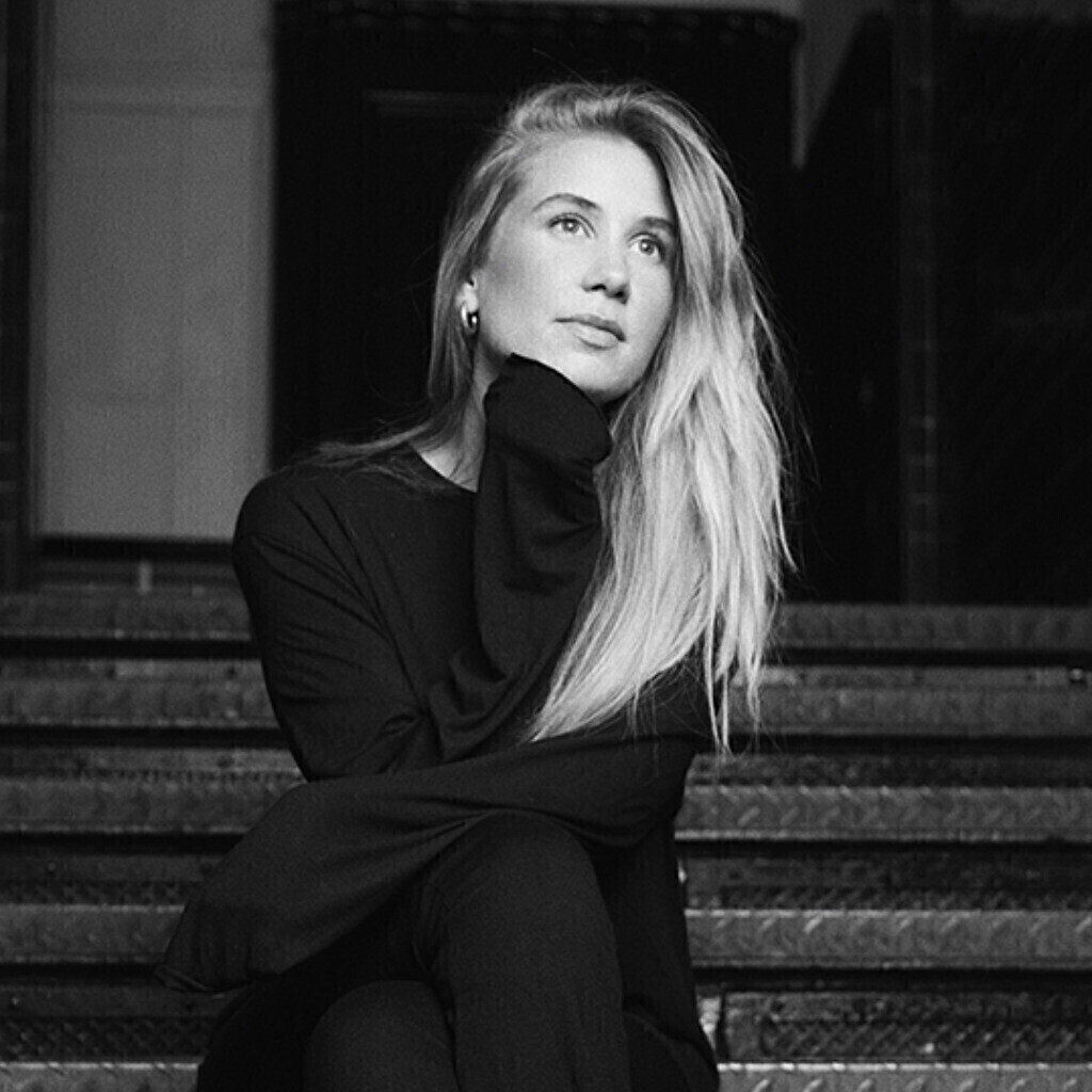 Anika Möller - Art Director - Jung von Matt/sports | XING