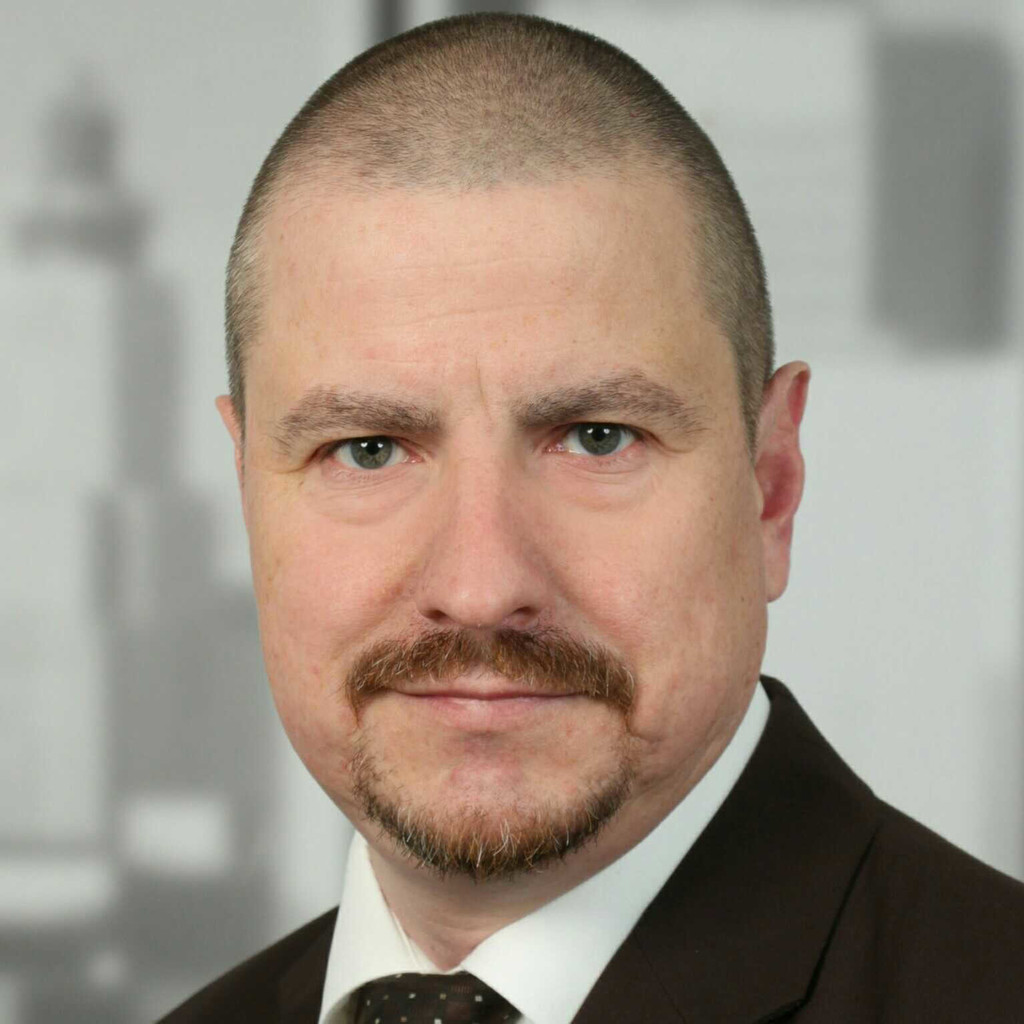 Michael Heiß - Entwickler Innovative Insassenschutzsyteme - Mercedes ...