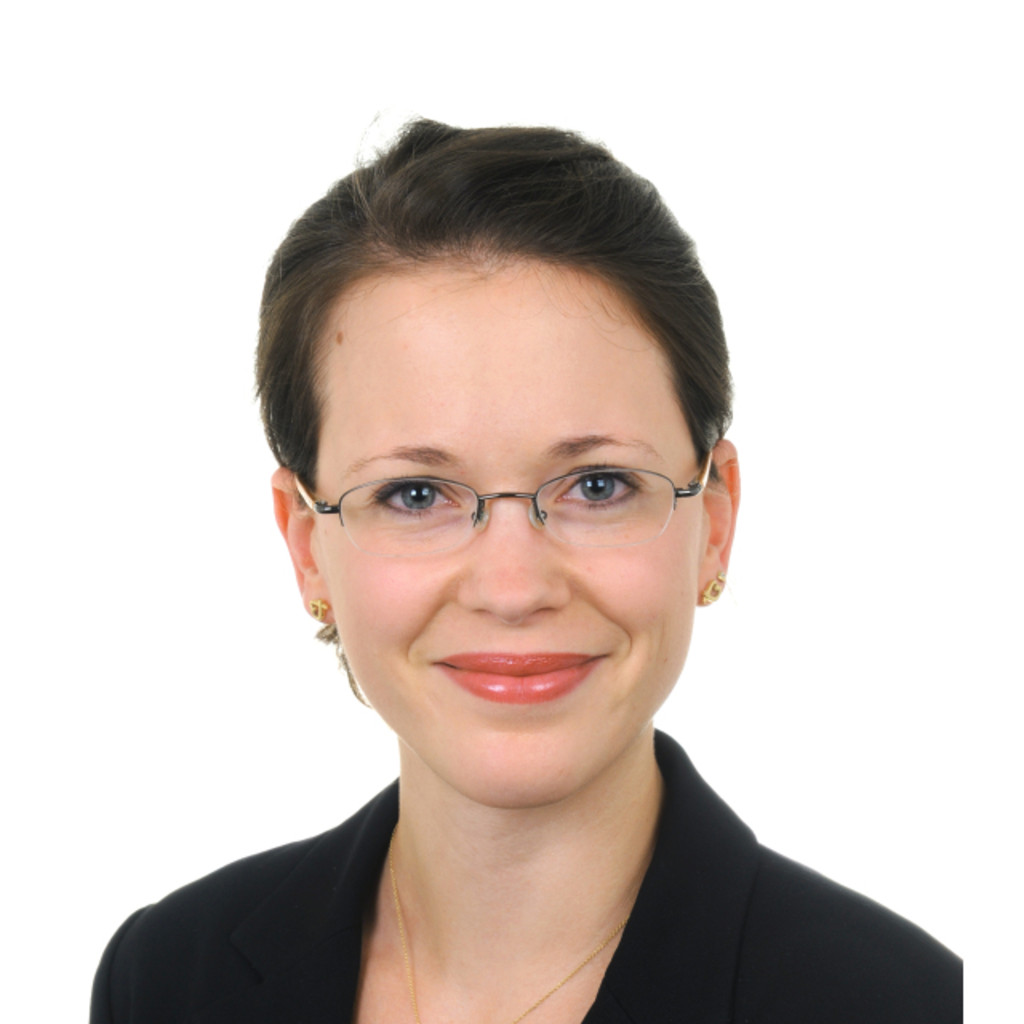 Dr. Simone Weiss - Leitung Finanzen & Unternehmensentwicklung ...
