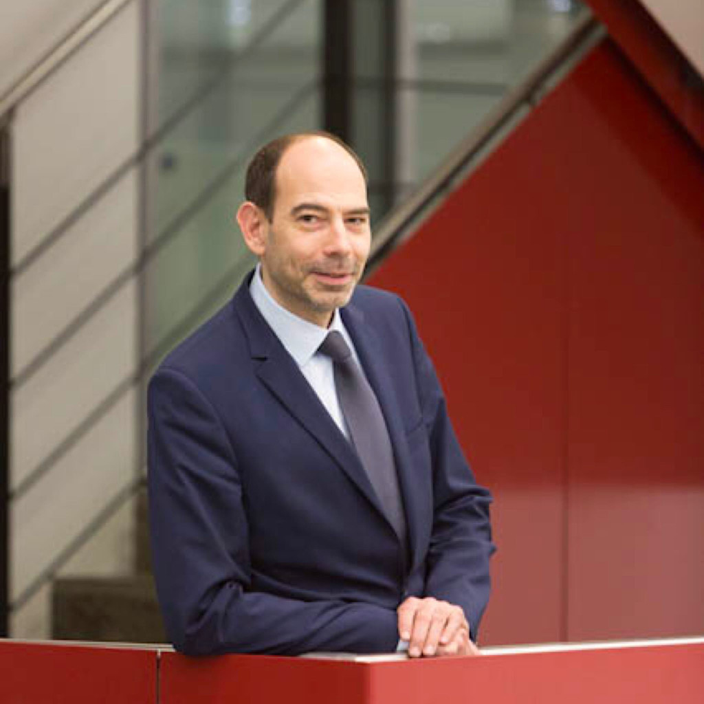 Ralf Groh - Management Kundenservice Deutschland - Deutsche Bank AG | XING