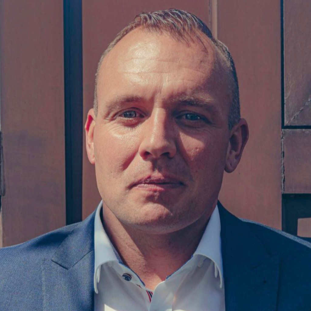 Florian Behrendt - Sicherheitsmitarbeiter, Personenschützer - Consec Operative Sicherheit AG | XING