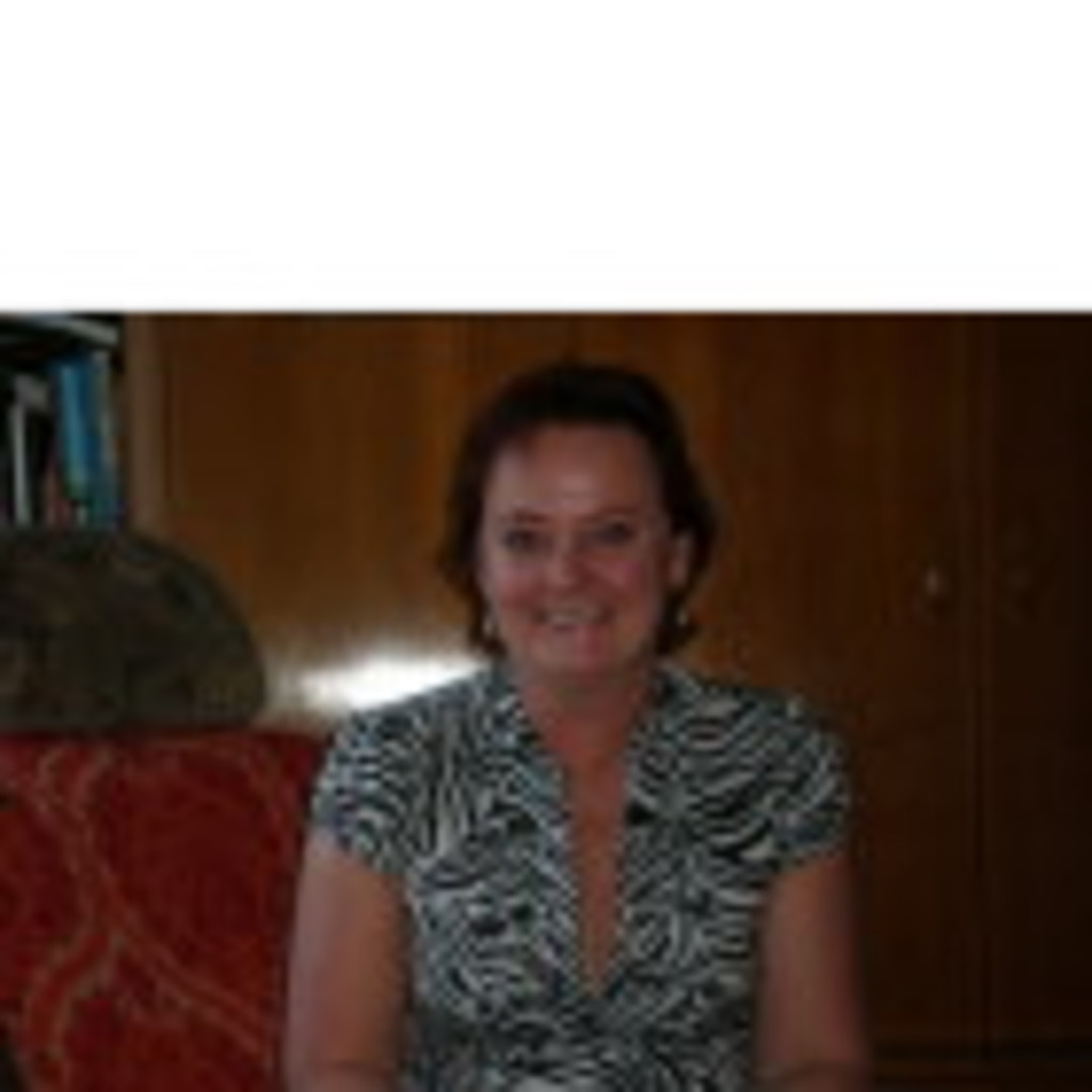 Barbara Cavender - Office Manager, Trainer, Admin, - n/a | XING