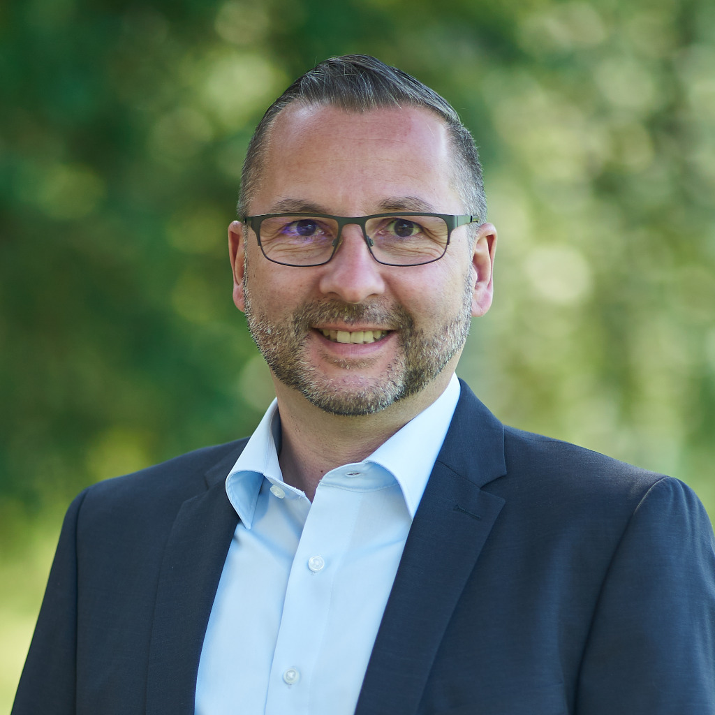 Fuchs aus Weinheim in der Personensuche von Das Telefonbuch