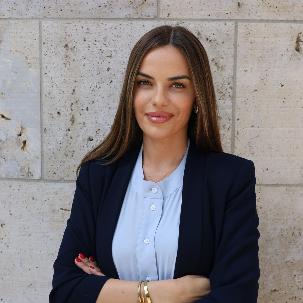 Azra Radoncic - Territory Account Executive - Sophos GmbH | XING