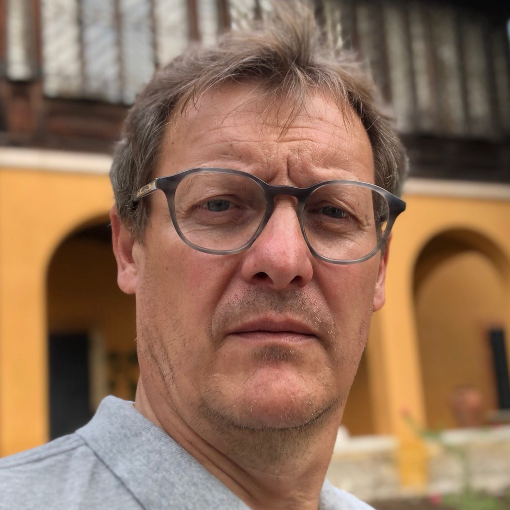 Zollner aus Straubing in der Personensuche von Das Telefonbuch